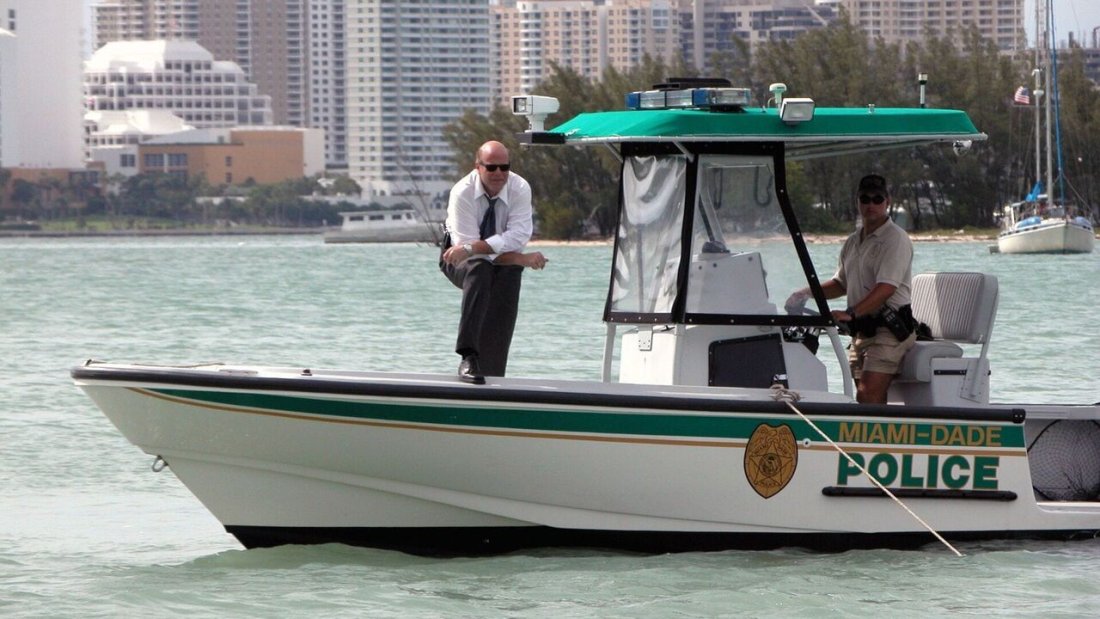 - Les experts : Miami mardi 13 janvier 2026 16h40